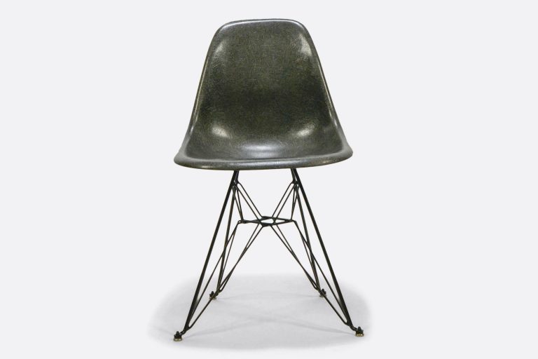Vintage | Eames fiberglass | Side chair | Elephant Grey - The Modern
