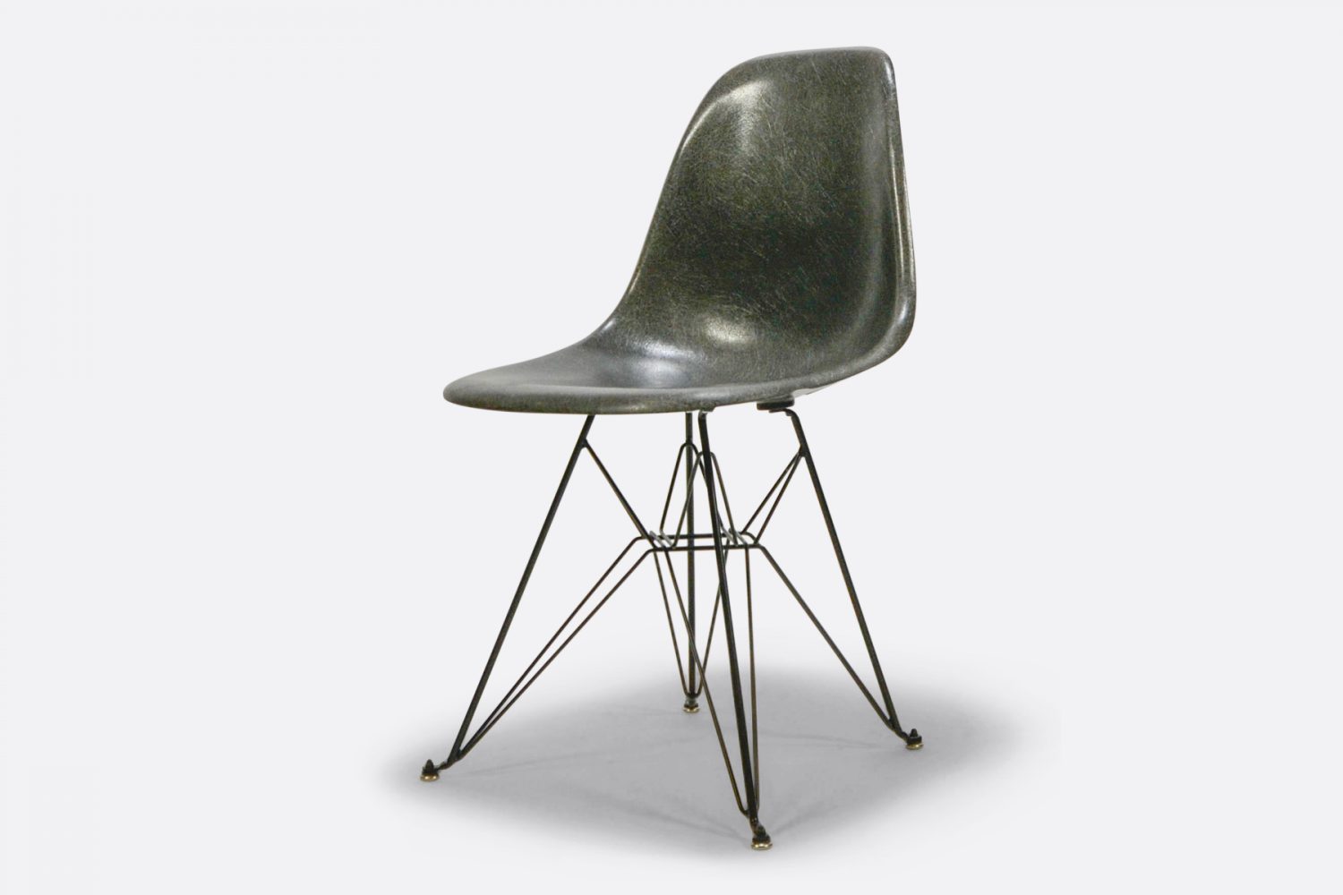 Vintage | Eames fiberglass | Side chair | Elephant Grey - The Modern